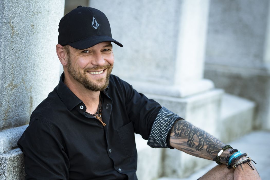 Tomi Meglič poškodovan, čaka ga dolgo okrevanje