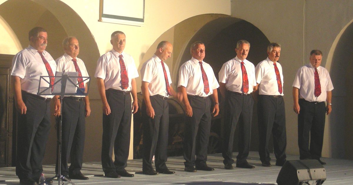 30 let okteta Vitis - Svet24.si
