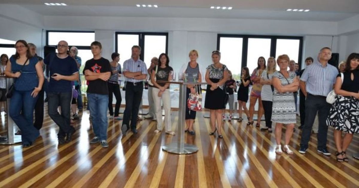 Lukci odprli novo plesno dvorano - Svet24.si