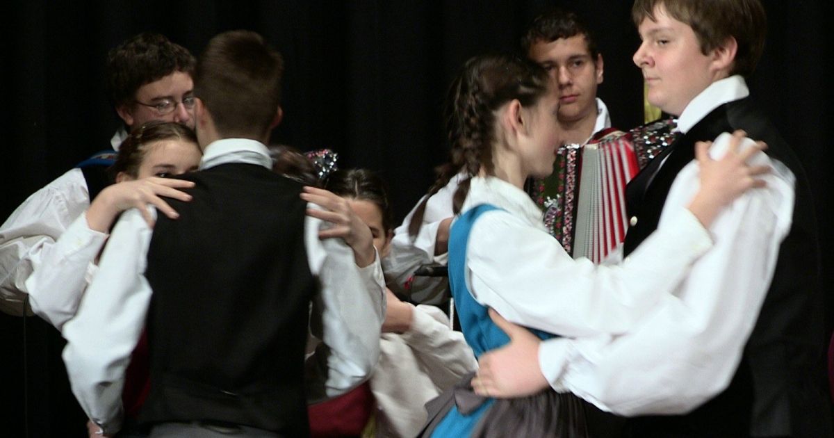 FOTO: V Artičah zaradi otrok in kukuši - Dolenjski list