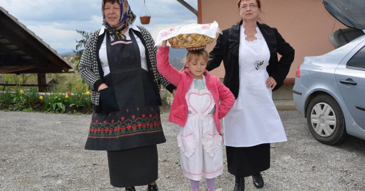 Žegen na Slančjem Vrhu - Na Kovačevem Hribu 27 m butara - Dolenjski list