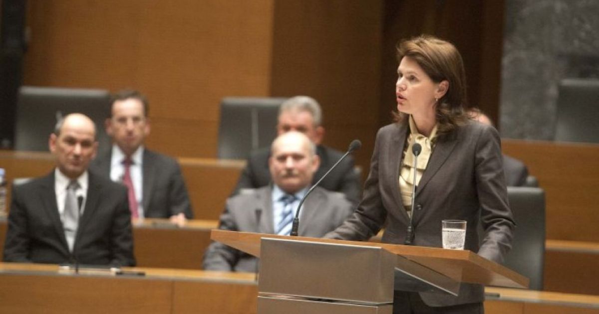 Bratuškova prejema čestitke svetovnih voditeljev - Svet24.si