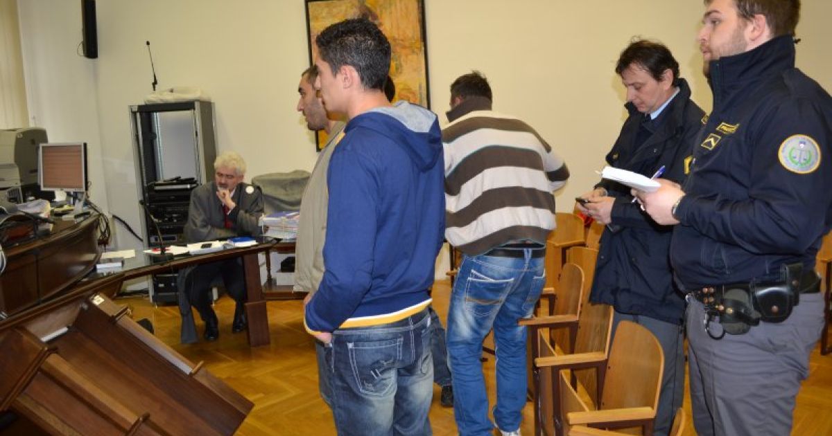 Pretepal in ropal je starejše ženske, sedaj pa tožilcu grozi s smrtjo ...