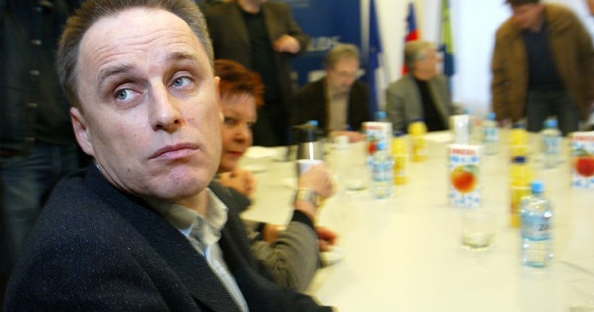 Slavko Gaber po možganski krvavitvi izven življenjske nevarnosti – Reporter