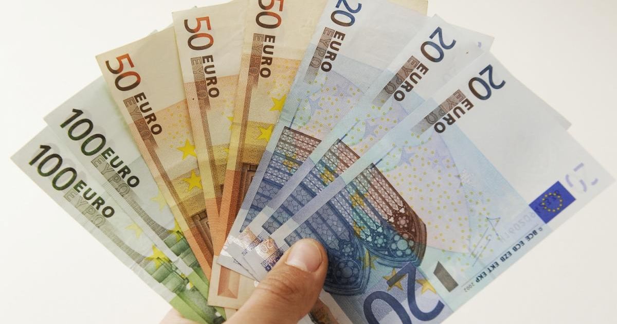 Že dlje časa prejema socialno pomoč, saj za minimalno plačo ne želi ...