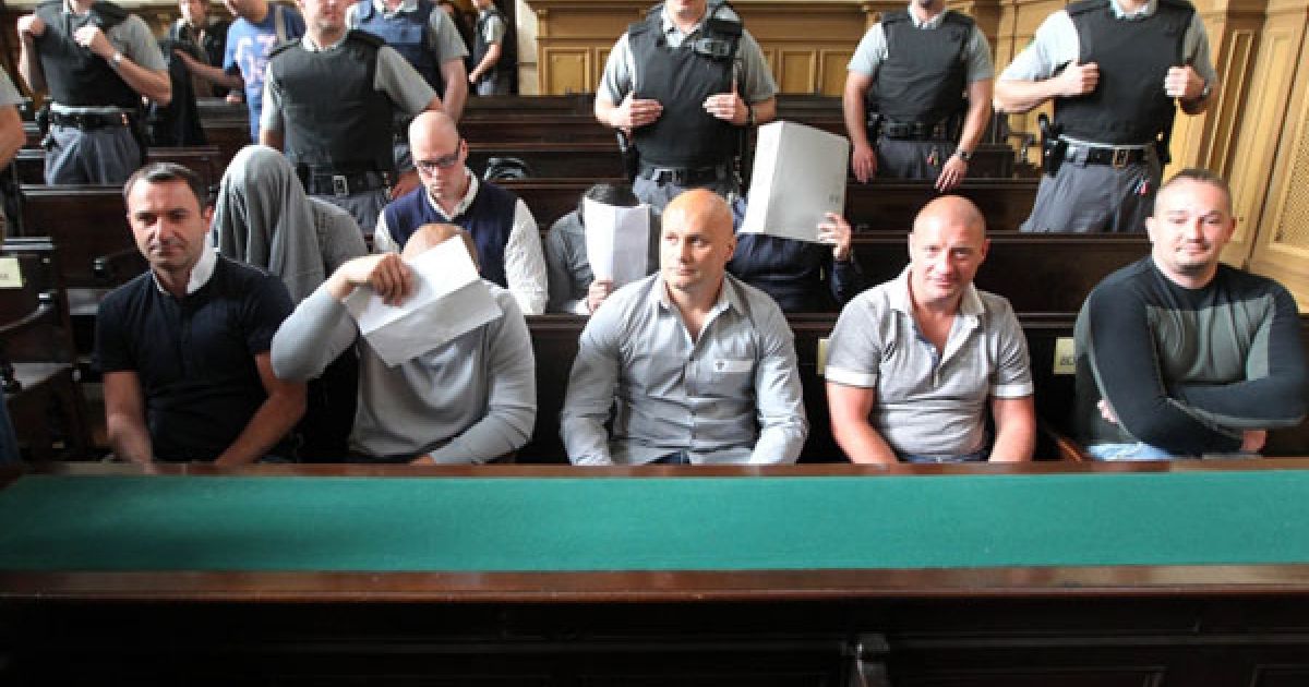 Balkanski bojevnik je šel v Milano kupit "kakšno lepo torbico" – Reporter