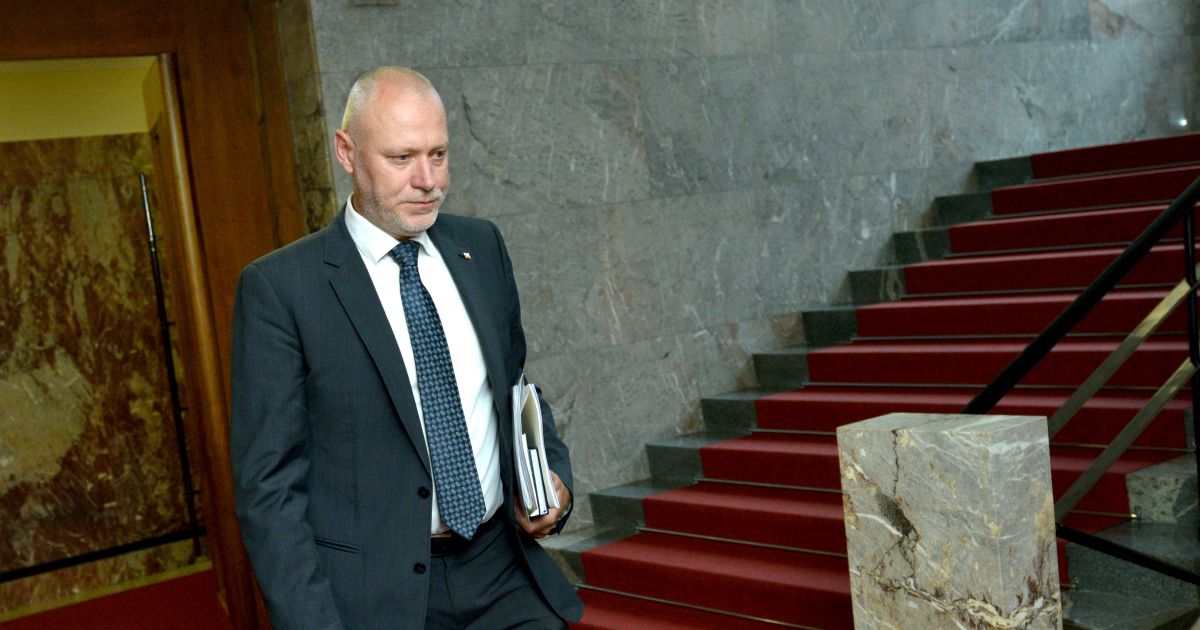 Brglez ne popušča - Svet24.si