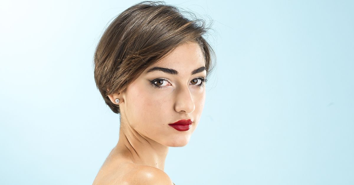 Zala Đurič z namenom pokazala prsi - Svet24.si