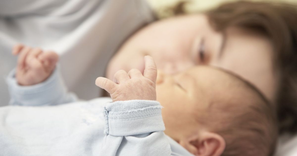 Izjave mater, ki so rodile tujega otroka - Svet24.si