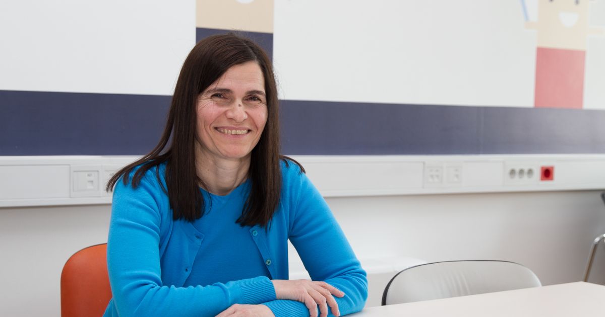 Alenka Flander: Znanja, ki ga študent prinese iz tujine, ne znamo ...