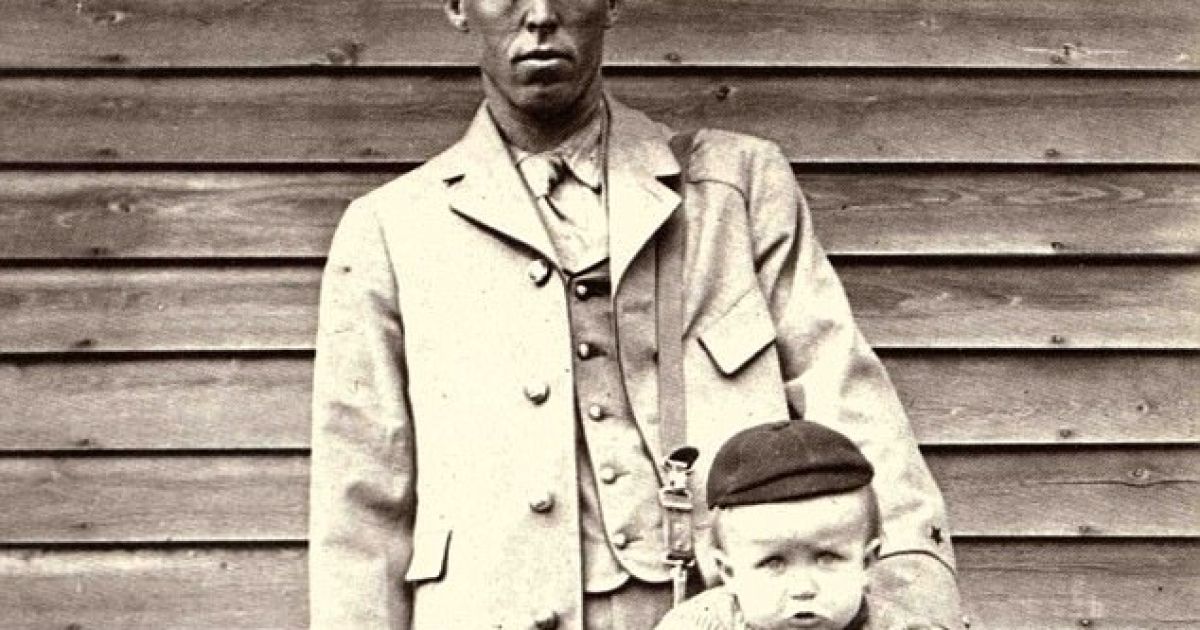 Dragoceni paketi: Otroke odposlali po pošti - Svet24.si