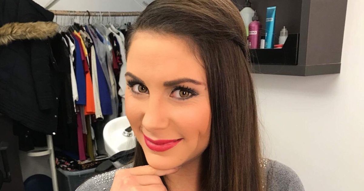 Romantično razpoložena Ajda Mlakar - Svet24.si