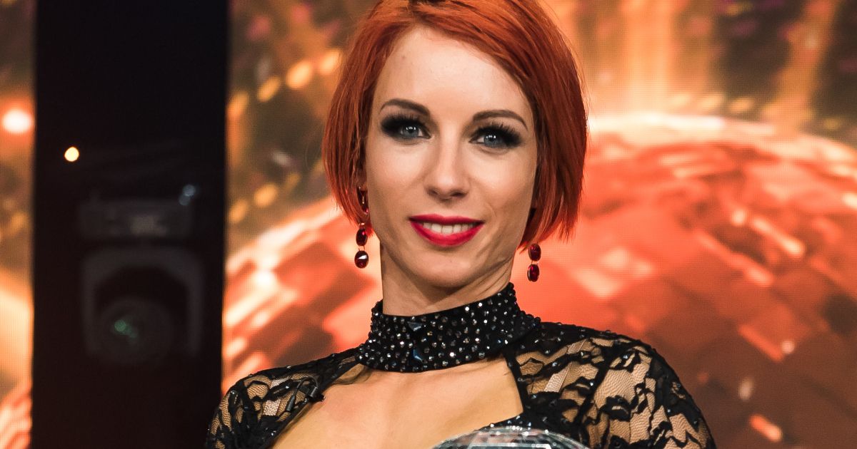 Natalija Gros ples zamenjala za dirkanje - Svet24.si