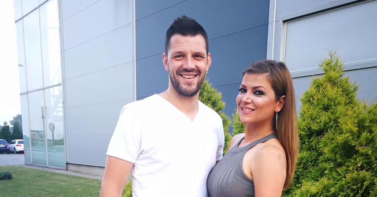 Jasna Kuljaj razpeta med družino in kariero - Svet24.si