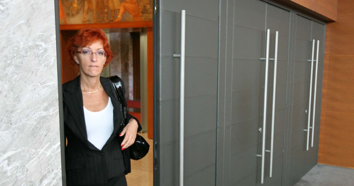 Nadrejeni Polonce Dobrajc o domnevnem mobingu - Svet24.si