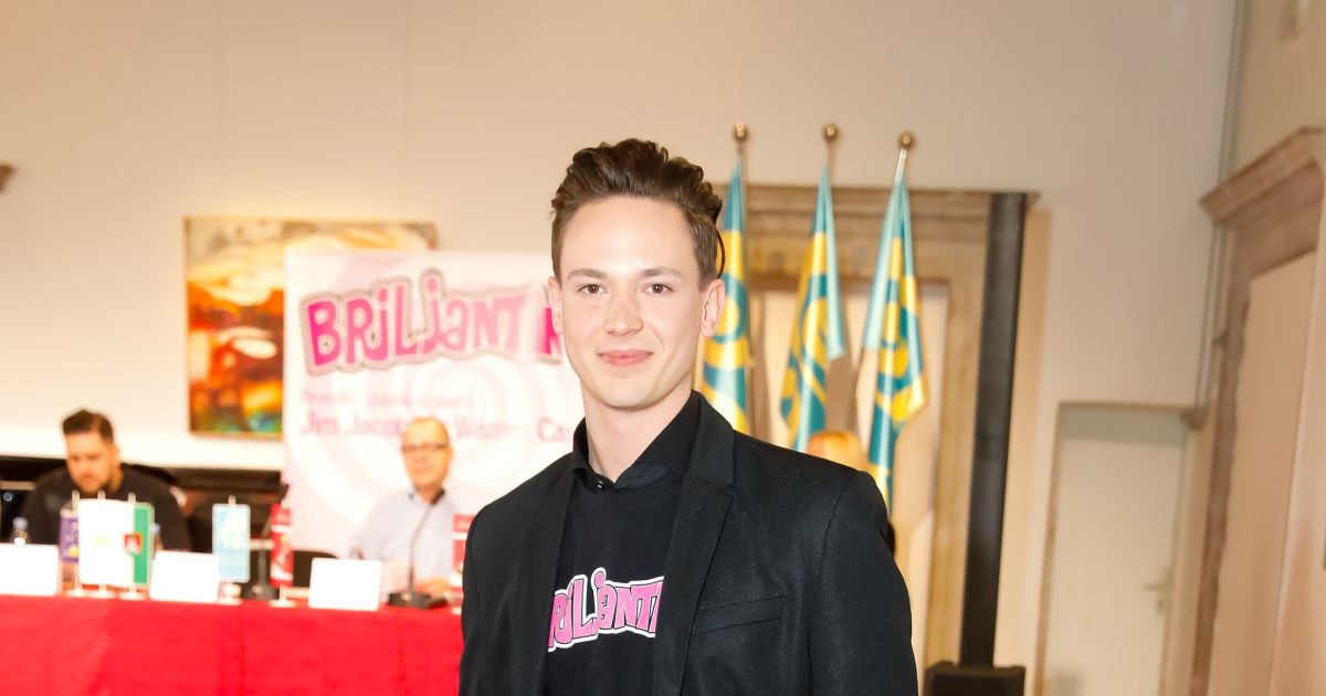 Luka Markus Štajer se vampirsko otepa česna - Svet24.si