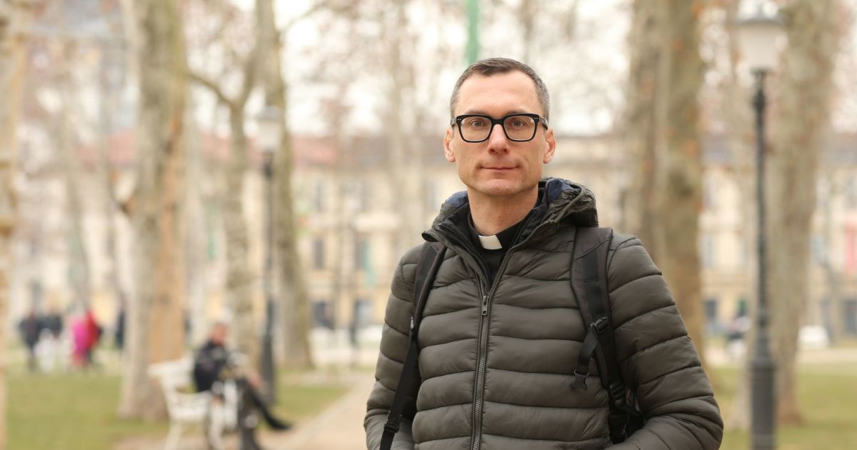 Duhovnik Janez Evangelist Rus: Če boš branil krščanstvo, boš ideolog ...