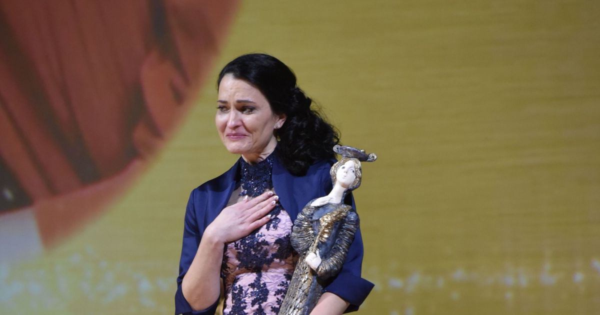 VIDEO: Ženska leta je Polona Lah - Svet24.si