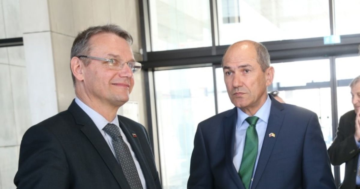 M. Makarovič: Marjan Podobnik ne more biti rešitelj SLS, ker je njegova ...