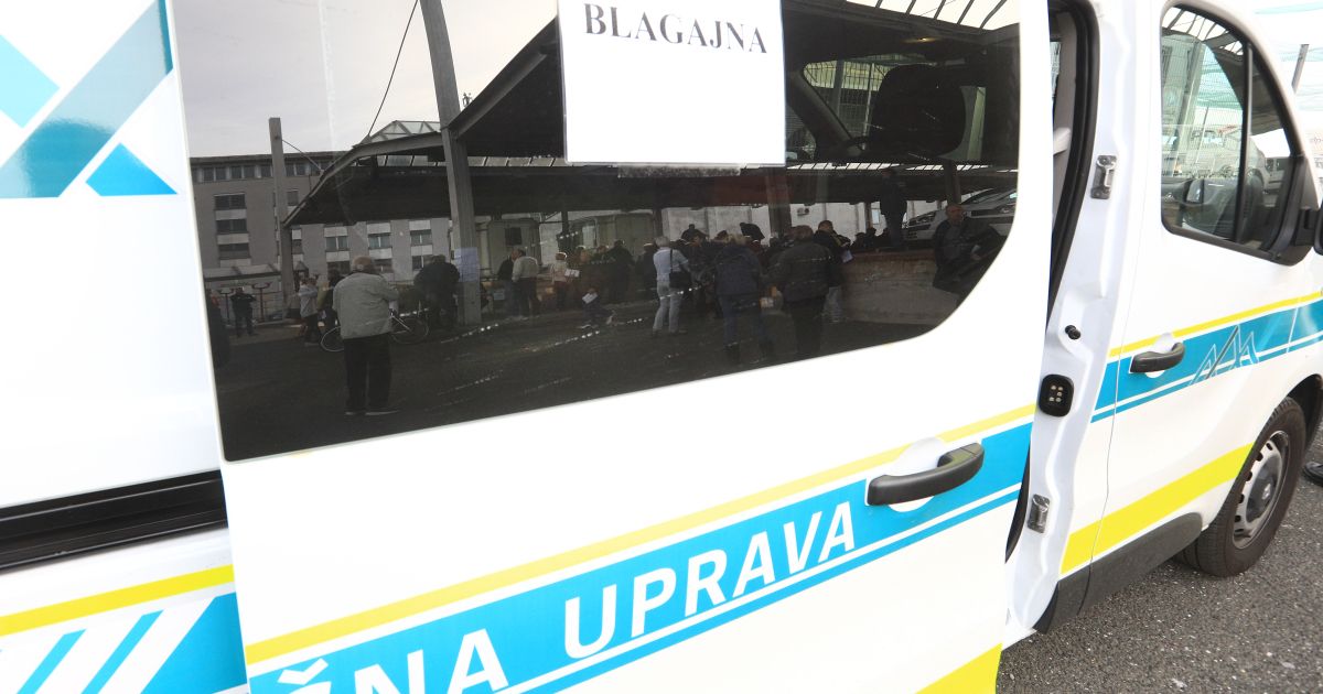 (FOTO) Zapečateni lokali: Kaj pravi davkarija? - Vestnik.si