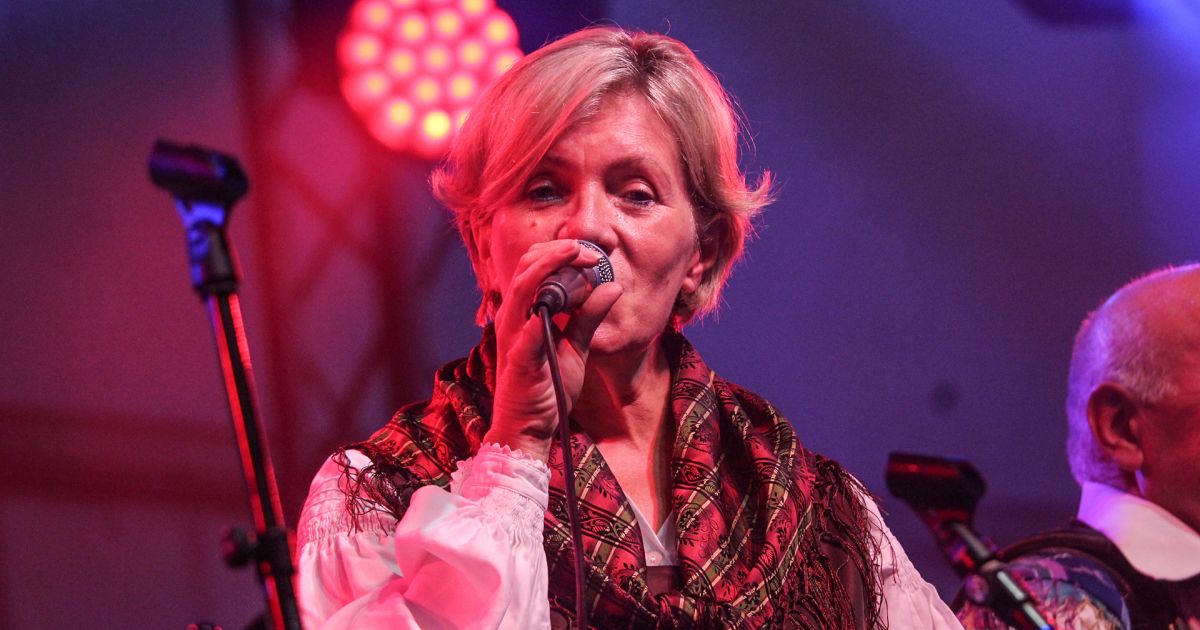 (FOTO) Domače melodije z Avseniki - Vestnik.si