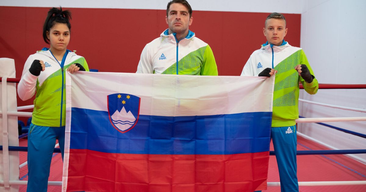 Tajski boks - Nastasja Koca napada zlato medaljo na mladinskem ...