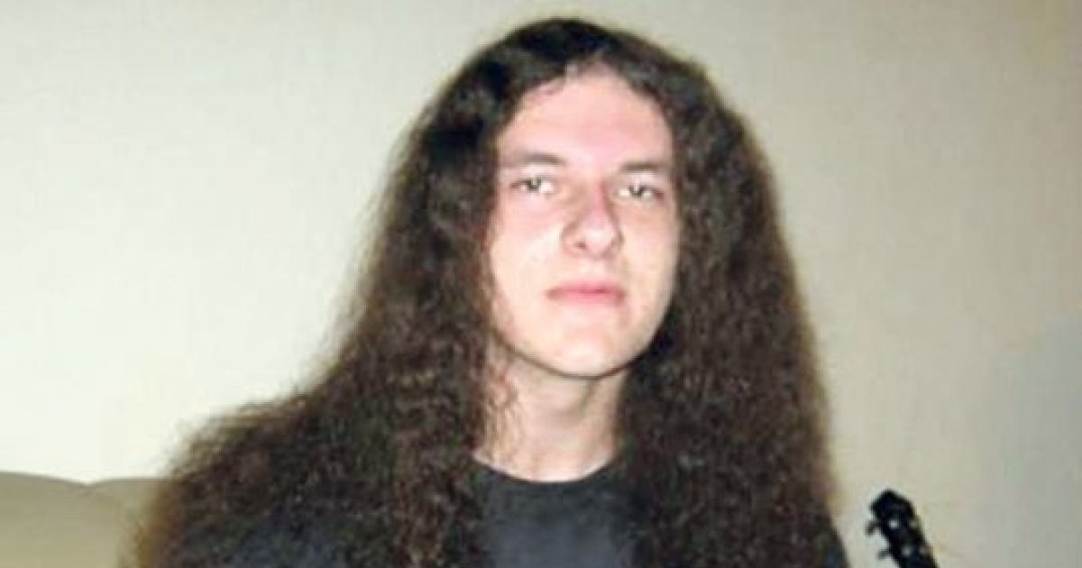 Marko z golima rokama pokončal mamo in skakal po njenem truplu - Svet24.si