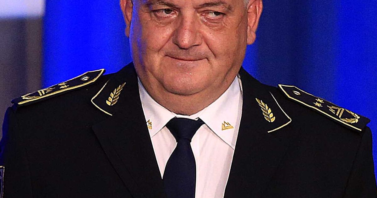Po Travnerjevem odstopu bo policijo začasno vodil Andrej Jurič - Svet24.si
