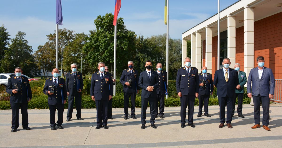 Janez Butala iz PGD Butoraj prejel Plaketo gasilec 2020 - Svet24.si