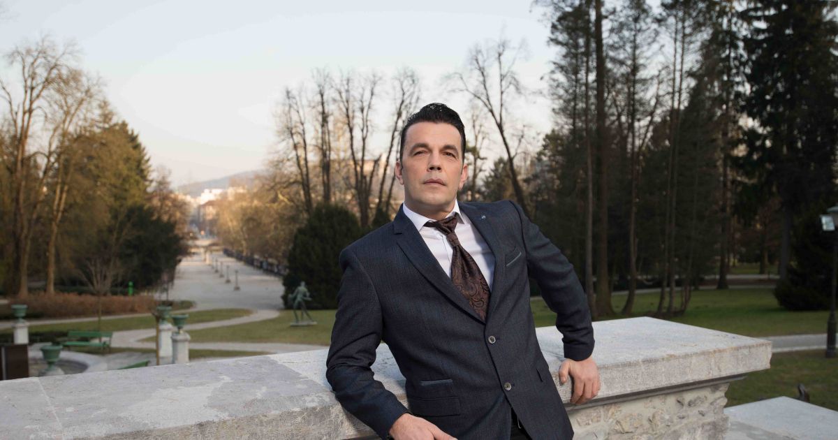 Rok Ferengja: Na začetku je bilo več natakarjev kot poslušalcev - Svet24.si