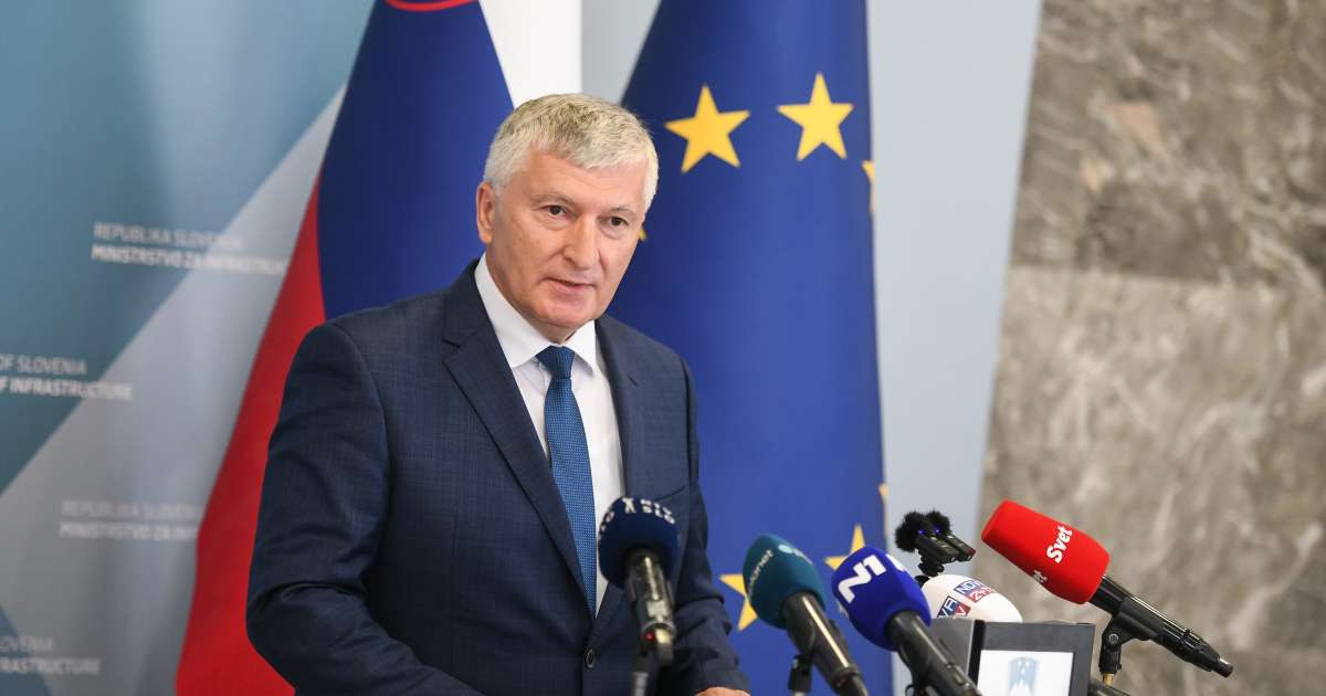 Boj za GEN-I: Roberta Goloba naj bi nasledil njegov »zaveznik« Martin ... Boj za GEN-I: Roberta Goloba naj bi nasledil njegov »zaveznik« Martin ...