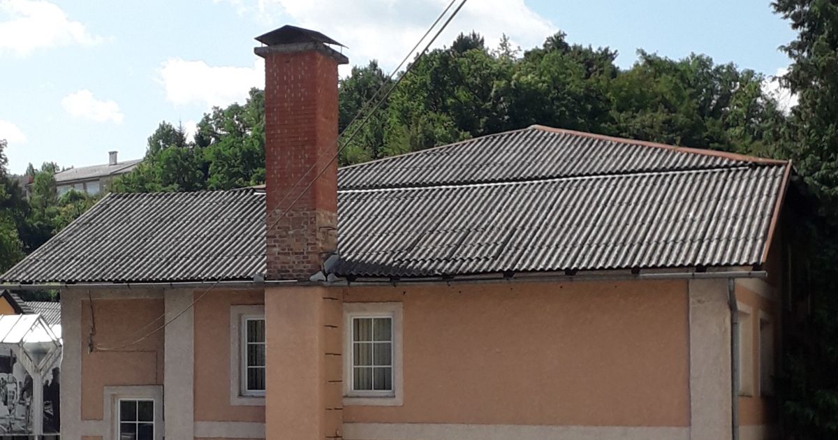 Dotrajana streha in podstrešje bosta obnovljena - Svet24.si