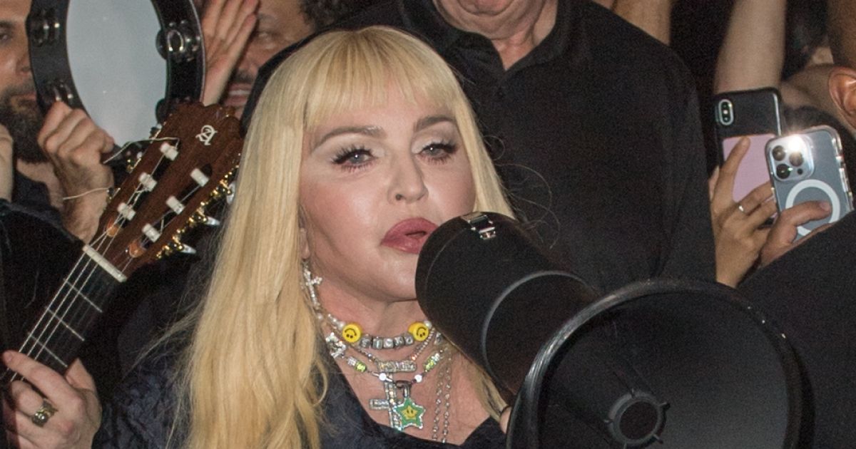 OK ... Kaj se dogaja z Madonno?!! - Svet24.si