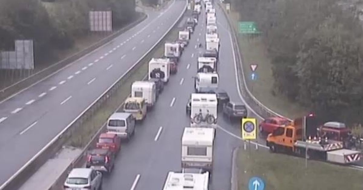 Tehnične težave v predoru Karavanke: Promet do nadaljnjega omejen - Svet24.si