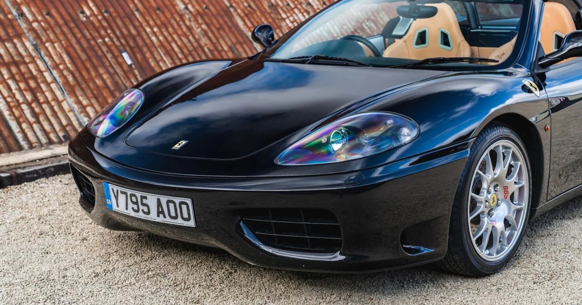 FOTO: Naprodaj Beckhamov ferrari, cena je temu primerna - Svet24.si