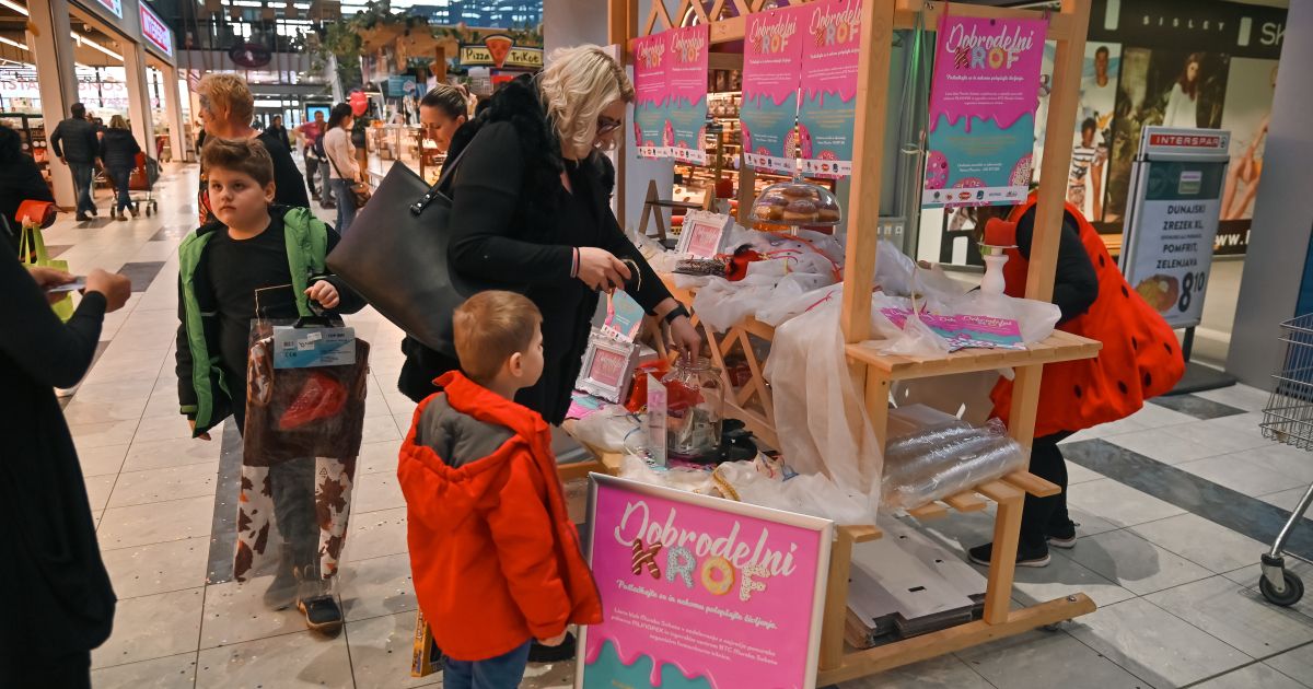 (FOTO) Dobrodelni krofi za dober namen. Še jutri humanitarna tržnica v trgovskem centru BTC ...