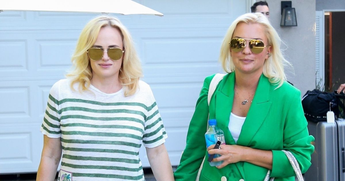 Prstan iz Tiffanyja - Revija Lady