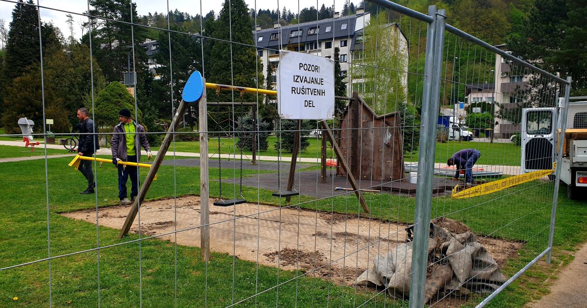 V parku obnavljajo igrala - Svet24.si