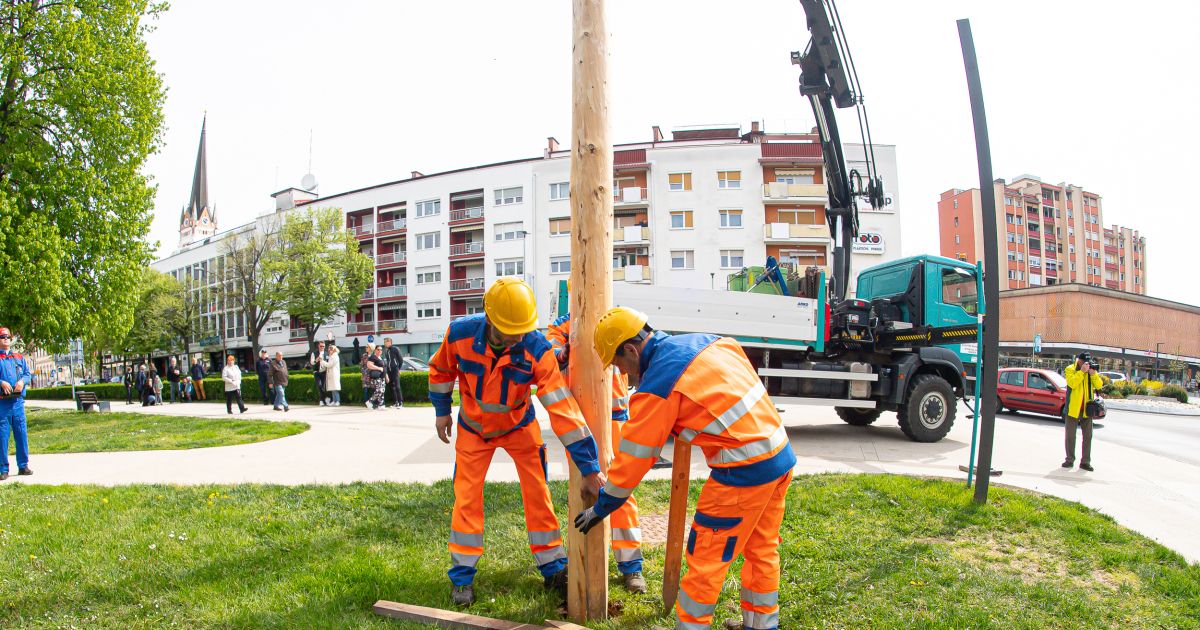 (FOTO) Mlaj v Murski Soboti že stoji - Vestnik.si