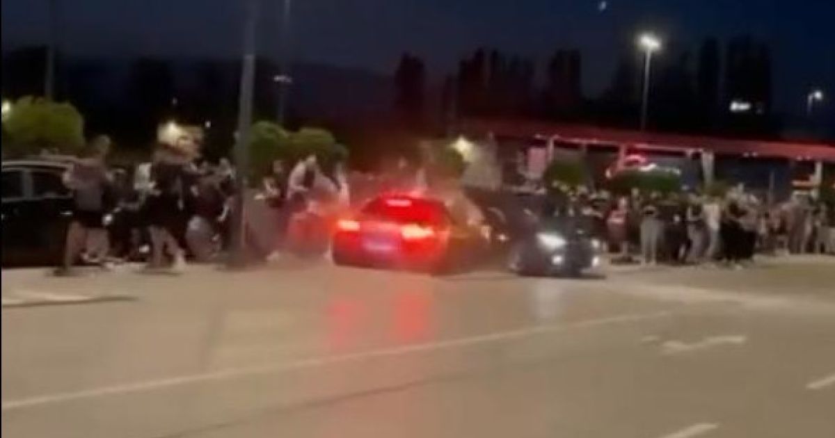 Noro: Voznik zapeljal v ljudi, več poškodovanih - Svet24.si