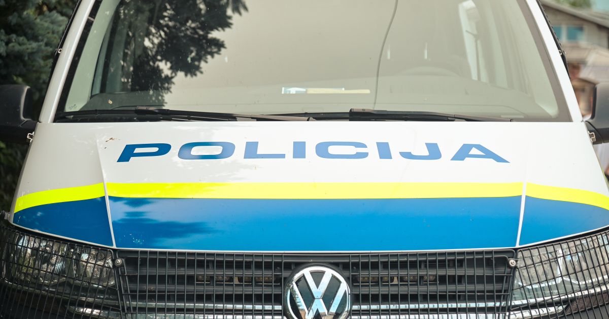 Policisti obravnavali ugriz psa - Vestnik.si