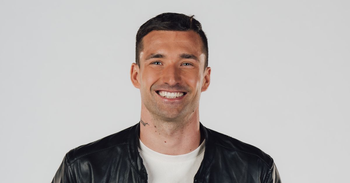 Kmetija: Zakaj se molčeči Alen drži v ozadju? - Svet24.si