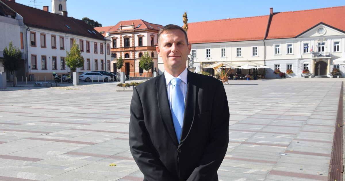 Intervju: Simon Slokan »Starostna meja, pri kateri se pojavijo prve ...