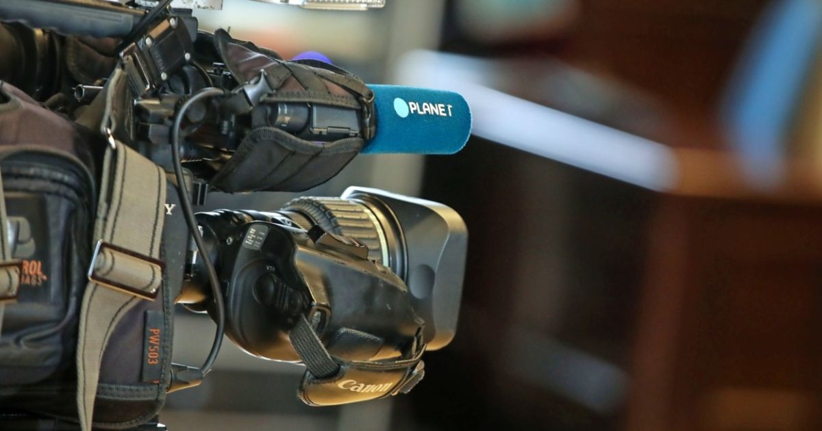 Za naročnike T-2 programi Planet TV niso več vidni - Svet24.si