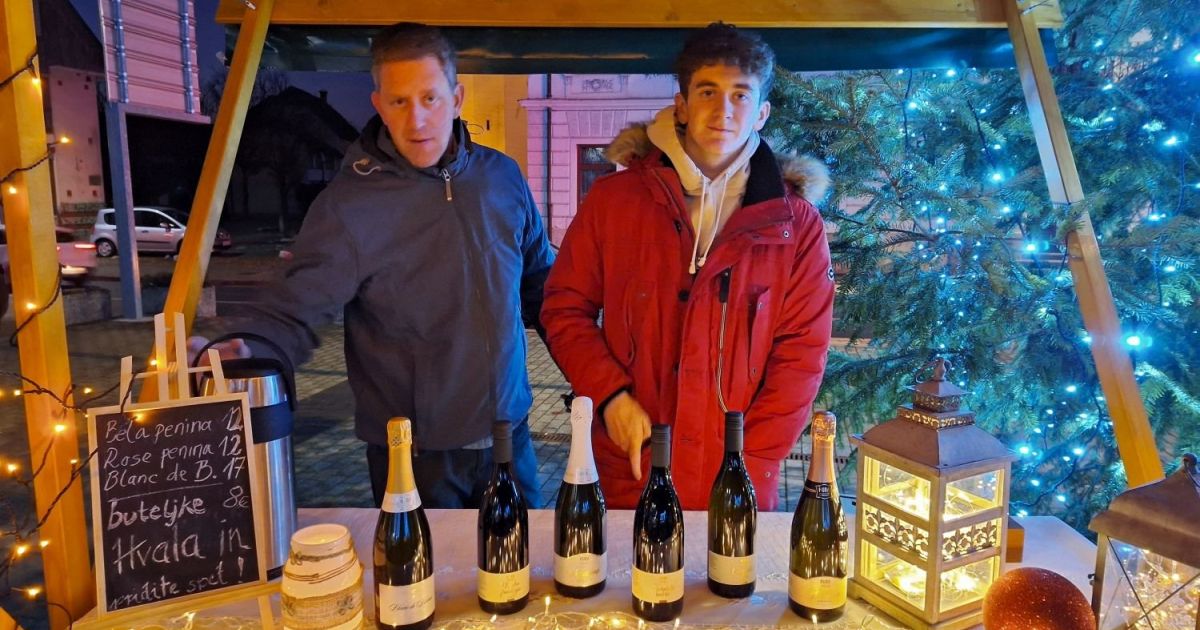 FOTO: Praznična tržnica na plac - Dolenjski list