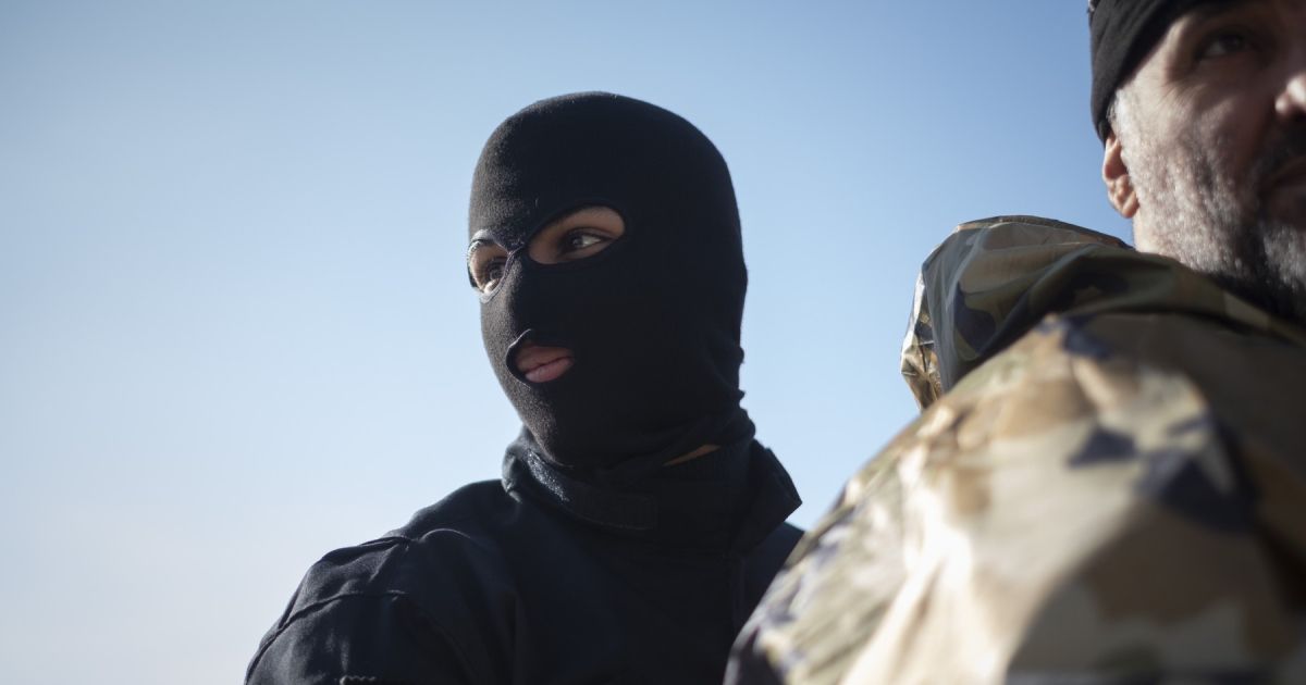 Proiranska milica začasno ustavila napade na ameriško vojsko - Svet24.si