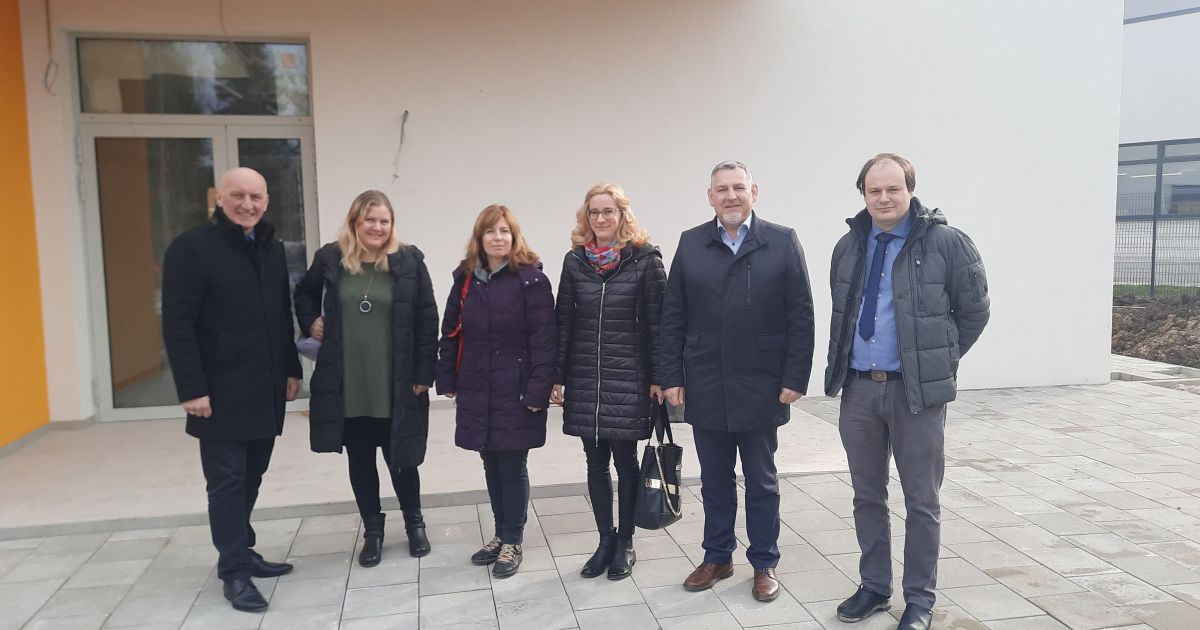 Ministrstvu predstavili projekt gradnje nove OŠ Ane Gale - Dolenjski list