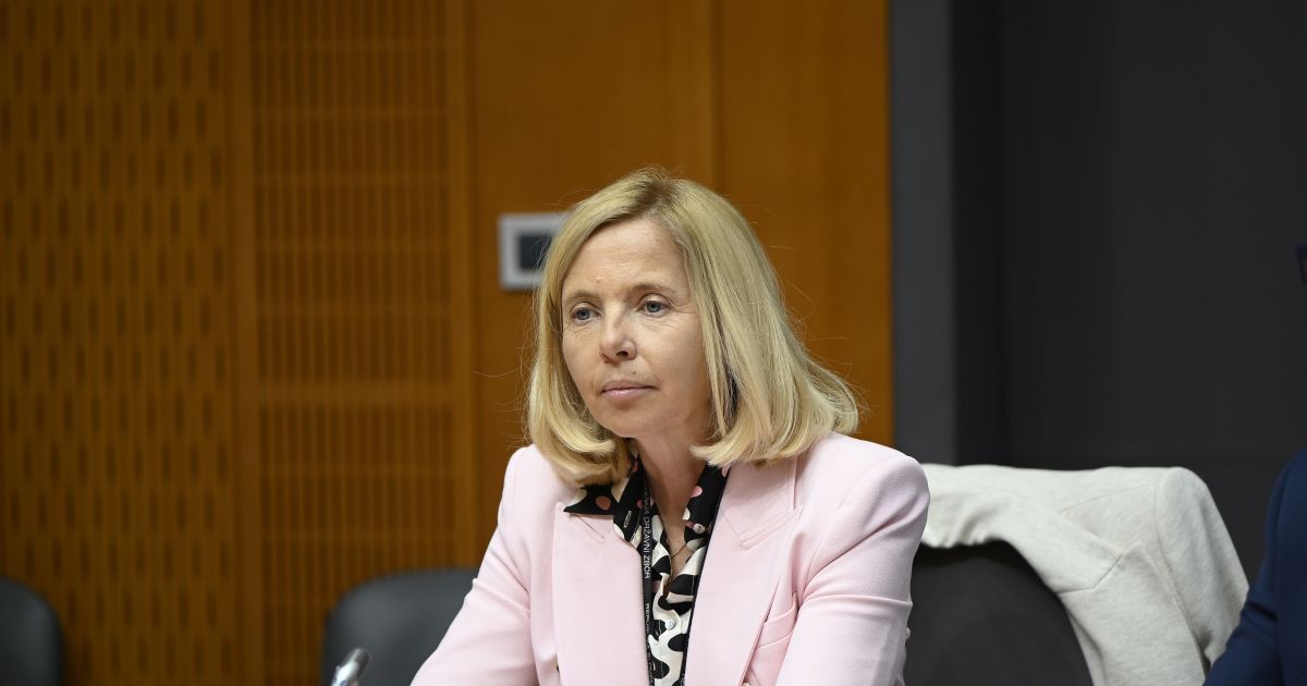 Zadeva Bobnar: Tožilstvo zahteva sodno preiskavo proti premierju Golobu ...