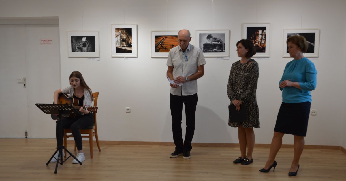 (FOTO) V Monoštru na ogled razstava del svetovne zveze madžarskih fotografov - Svet24.si