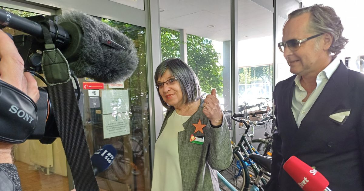 Možina od Makarovič terja 2000 evrov in opravičilo, ker mu je čast umazala s pesmijo - Svet24.si